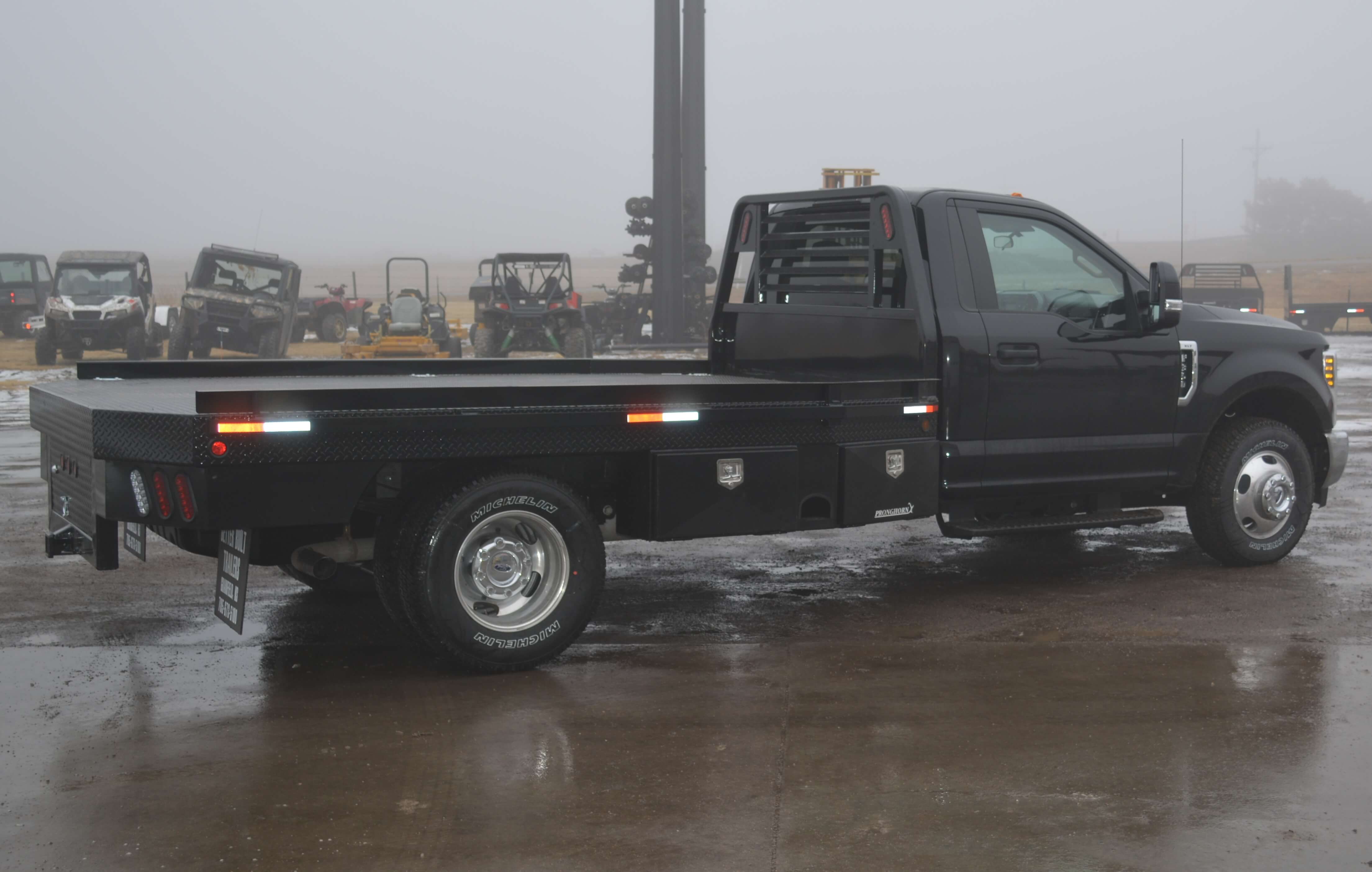 Proghorn Utility Flatbed Near Scott City KS | Flatbed Dealer
